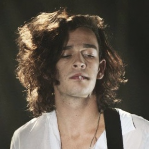 Matty Healy Hair