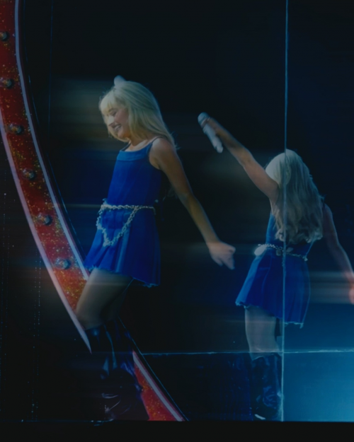 Create a sabrina carpenter tour outfits Tier List - TierMaker