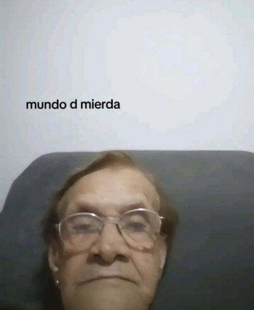 Momentos iconicos del kpop 2023-2024 Tier List (Community Rankings) - TierMaker