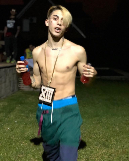 Create a Khea Young Flex - todos los temas (Marzo 2024) Tier List - TierMaker