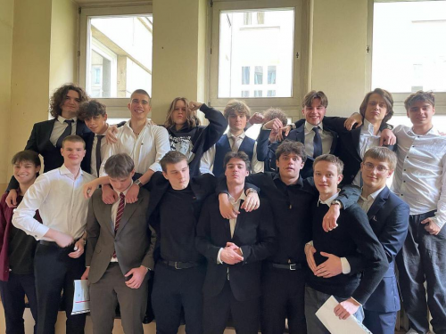 Create a guess who olaf g Tier List - TierMaker