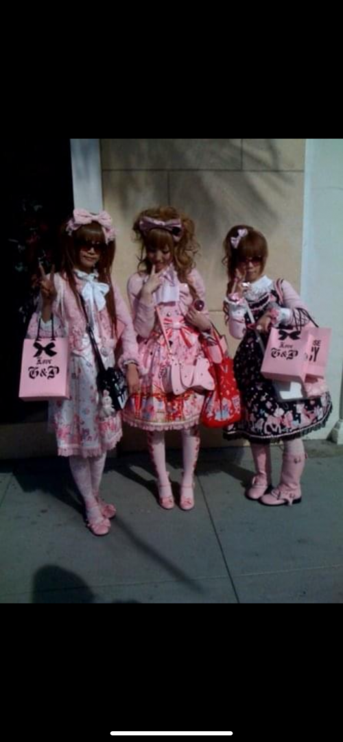 Ultra niche fashion Tier List (Community Rankings) - TierMaker