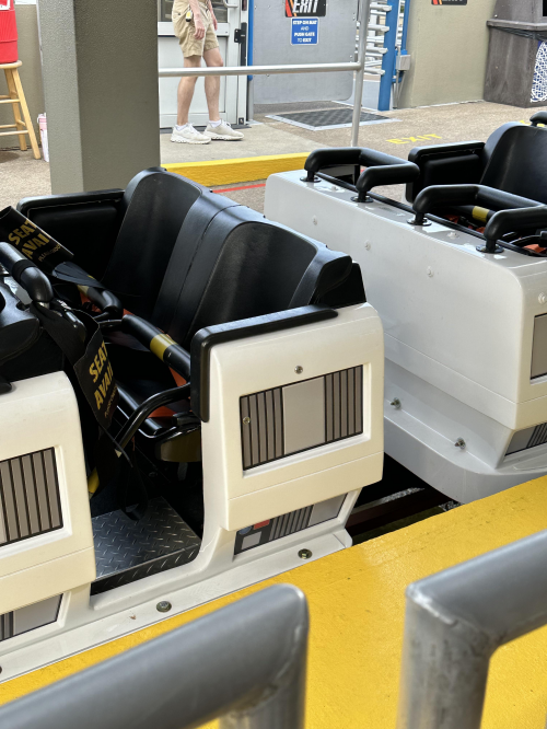 Create a ride restraints Tier List - TierMaker