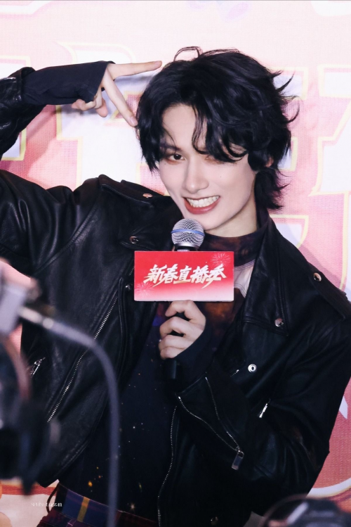 SVT Jun Outfits Tier List (Community Rankings) - TierMaker