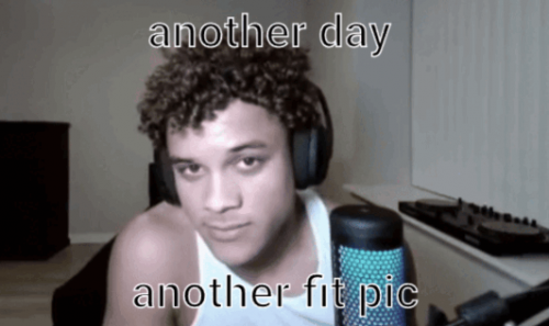Create a carti fit pic tierlist Tier List - TierMaker