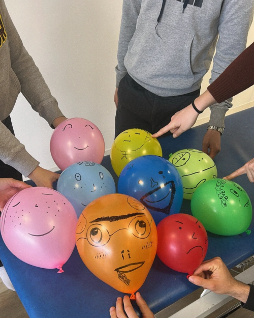 Create a Classement des meilleurs gommettes du meilleur groupe Tier ...