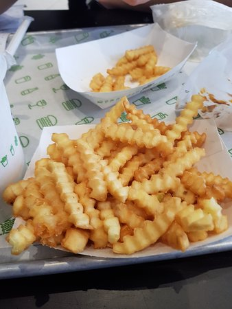 Create a kuwait fast food fries Tier List - TierMaker