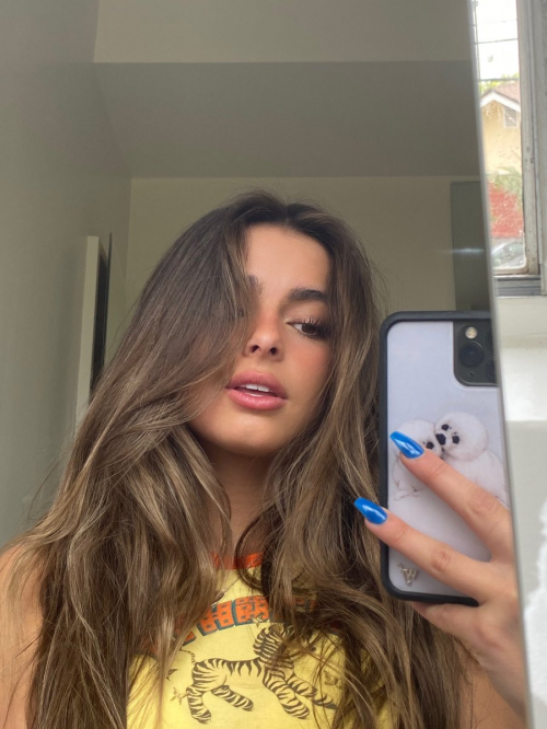 Create a Addison Rae pics Tier List - TierMaker