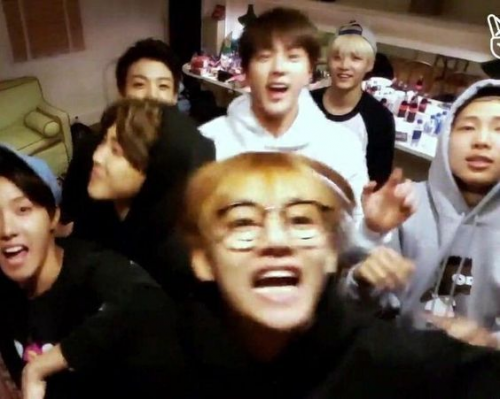 Create a Kpop Groups Tier List - TierMaker