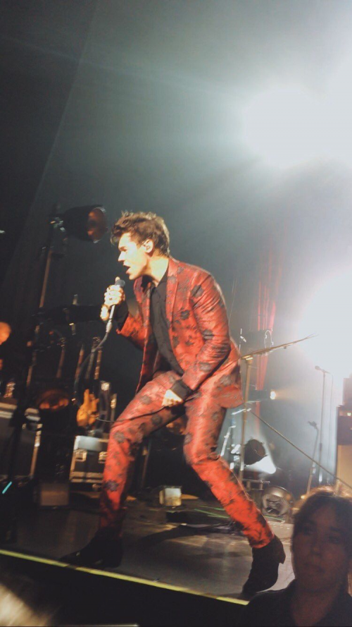 Create a Live On Tour fits Tier List - TierMaker