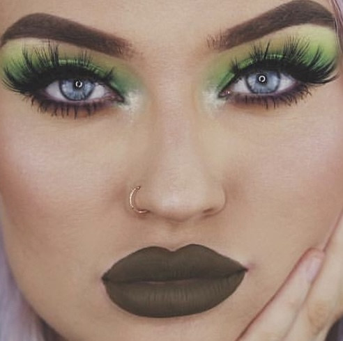 Create a Naomi Jon - General Makeup Looks Tier List - TierMaker