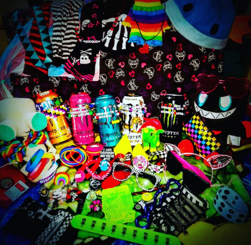 Create a Scenecore Artists *UPDATED* Tier List - TierMaker