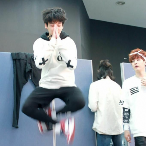 which kpop idol is better at jumping Tier List (Community Rankings ...